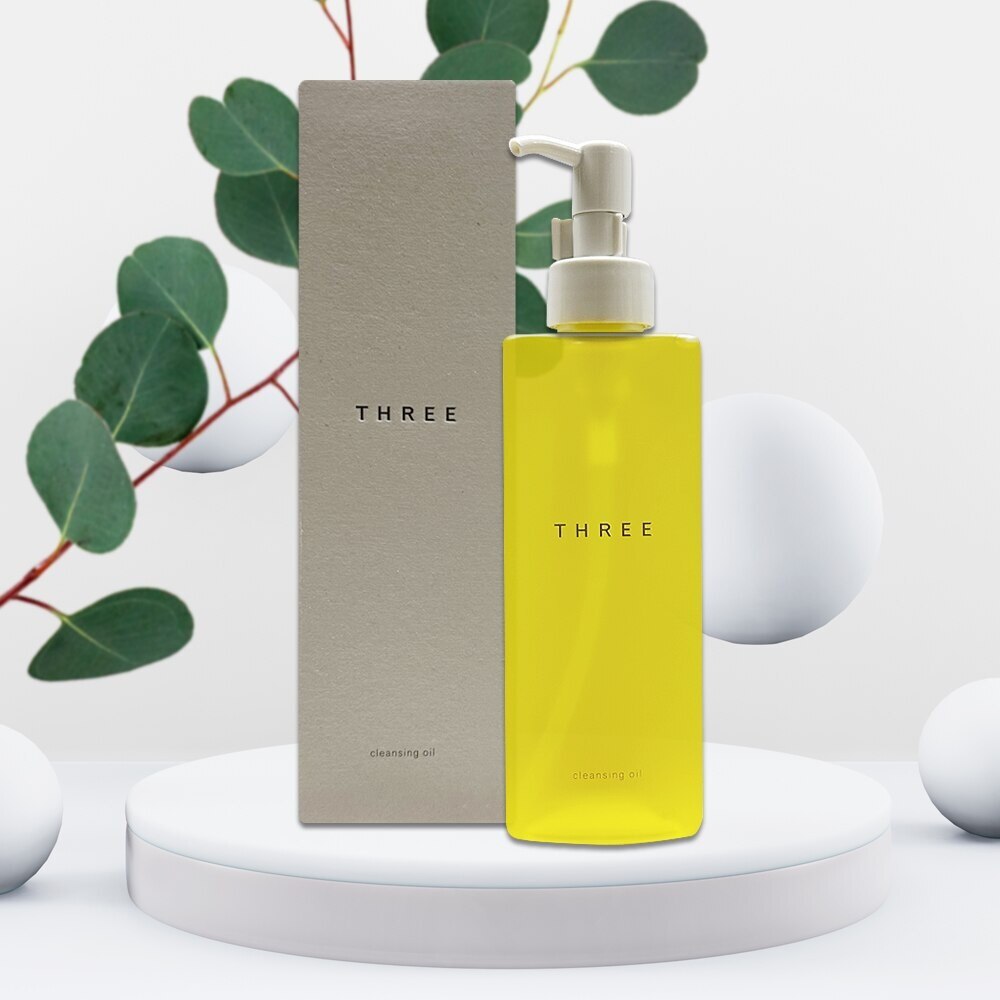THREE Balancing Cleansing Oil Fresh Feeling Cleansing Oil Packed With Botanical Oils And Plant Extracts. Removes All Traces Of Makeup Sunscreen Excess Sebum Materials 185ml Expiry Aug 2025 Face Watson...